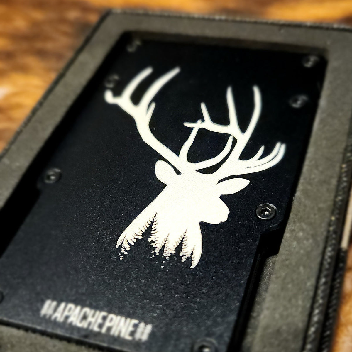 Bull Elk Minimalist Wallet – Western Arms